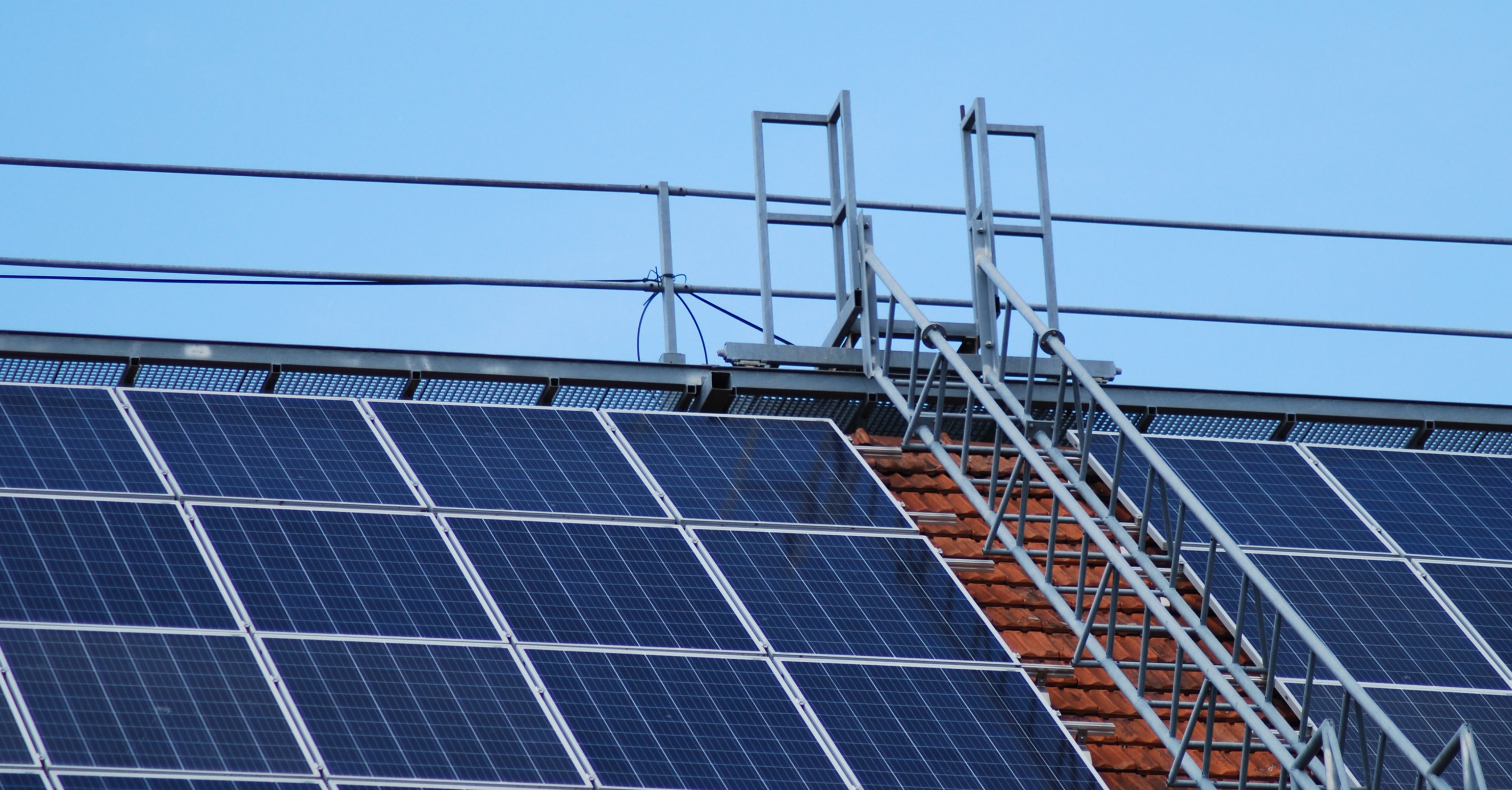 Tokyo Makes Solar Panels Mandatory for Homes Built After 2025