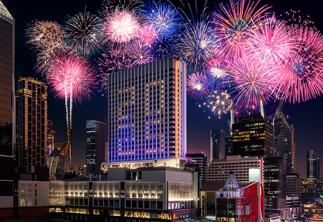 Celebrate the Season the Moxy Way: With Sparkle and Sizzle, Moxy ...