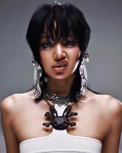 Y3K Fashion: Futuristic Fashion That’s Light-Years Ahead Y3K Fashion ...