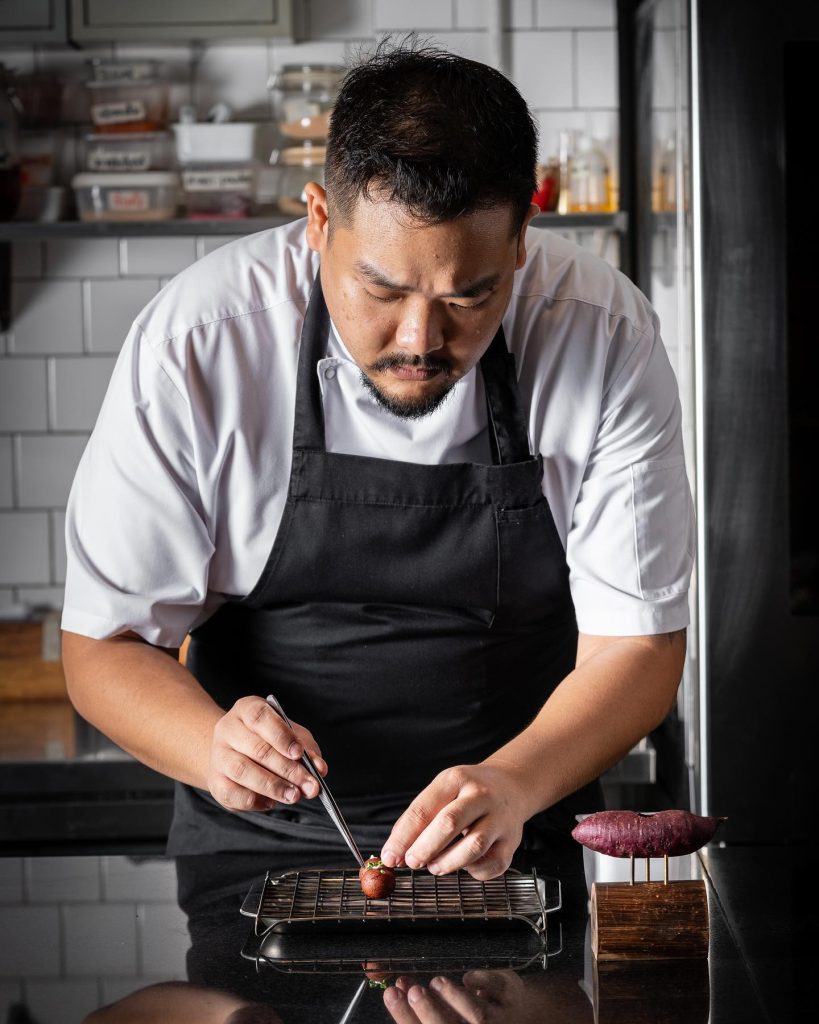 Is Phone Banning Viable for Fine Dining?